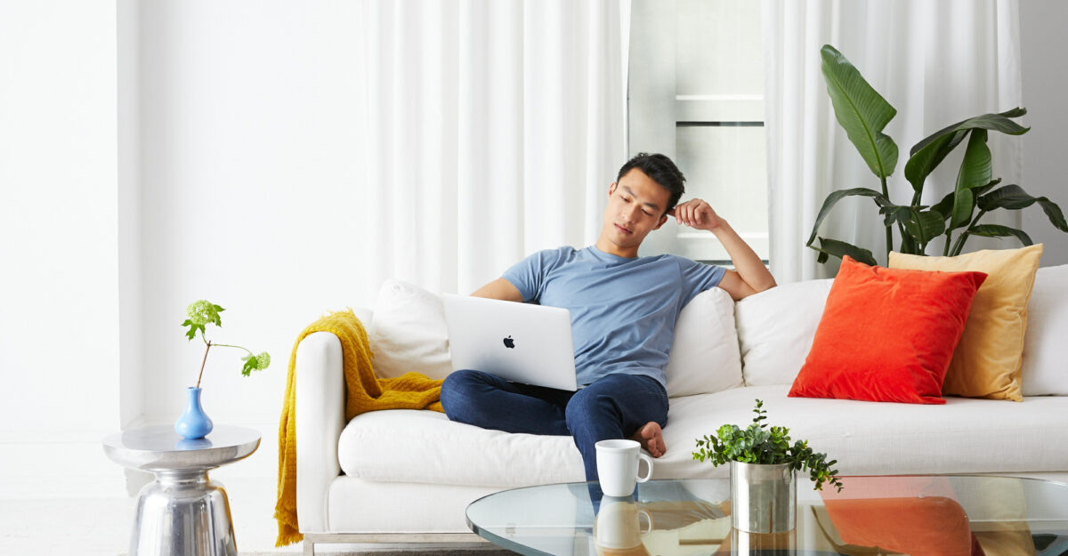 How to Sell Your Furniture Faster - AptDeco Blog