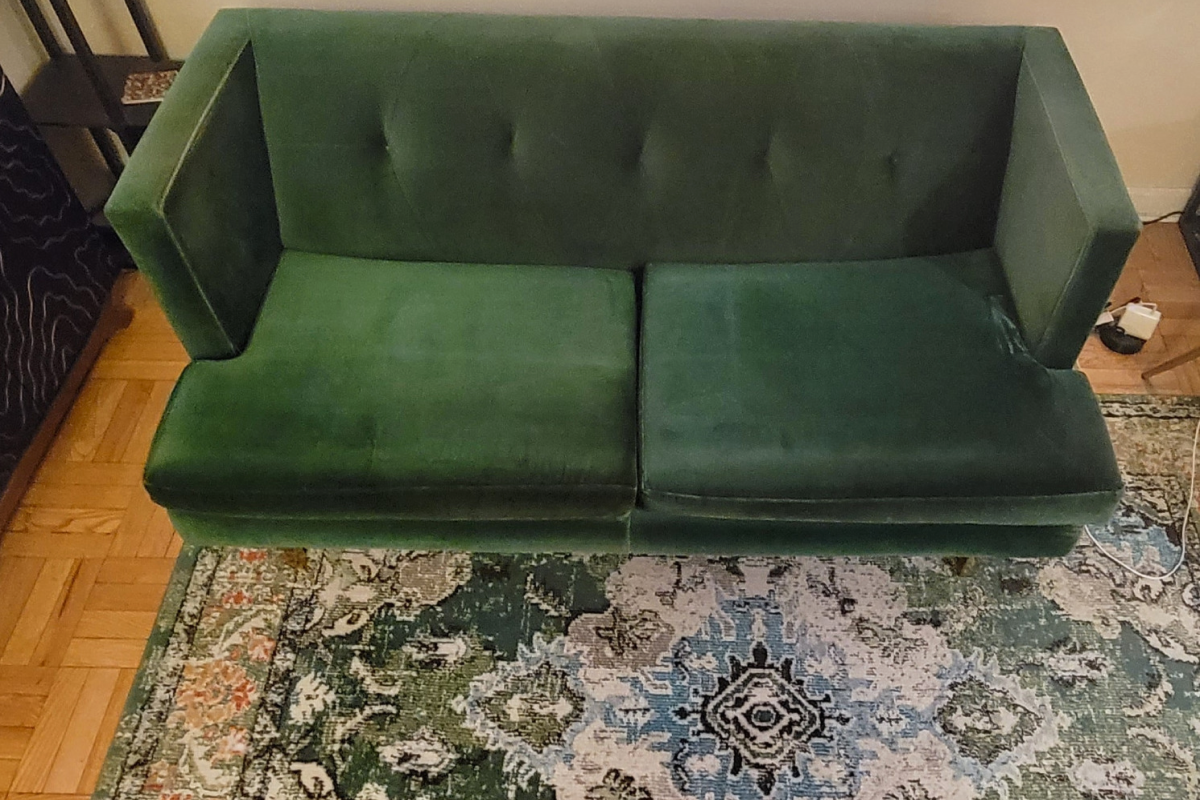 In-Demand: The Best Furniture to Sell on AptDeco This Month